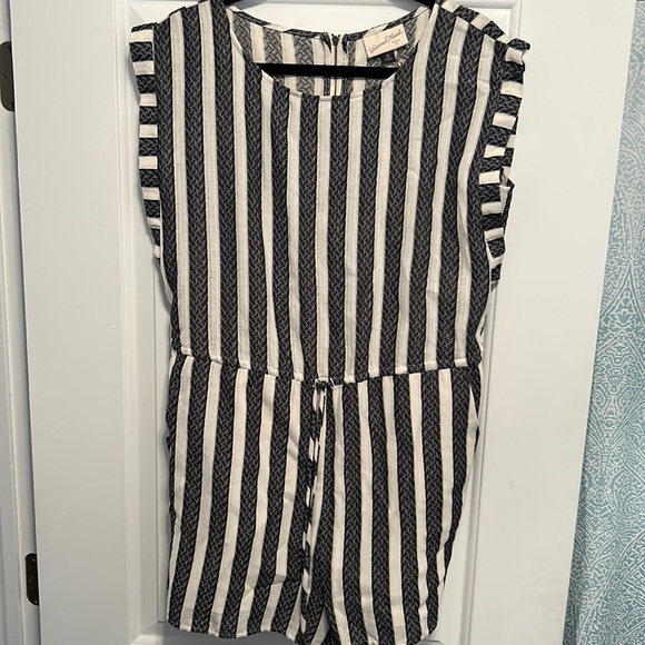 Universal Thread | Pants & Jumpsuits | Universal Thread Romper | Poshmark